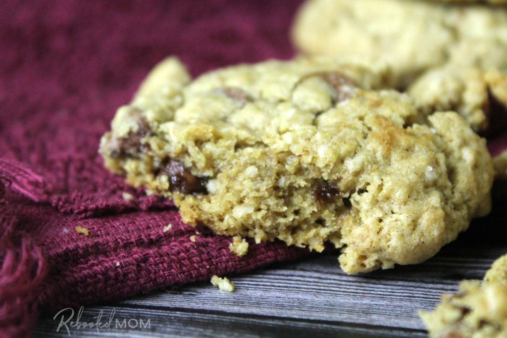Oatmeal Chocolate Chip Lactation Cookies