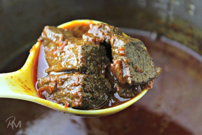 Carne con Chile Rojo (Beef and Red Chile)