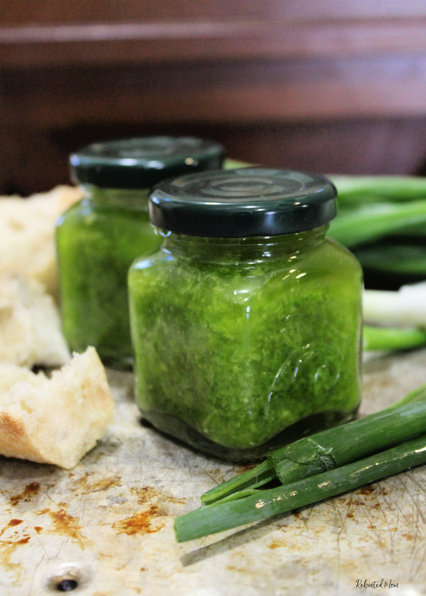Scallion Greens and Ginger Sauce